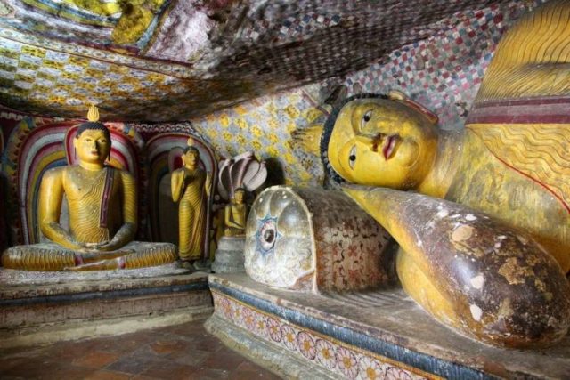 Главные достопримечательности Канди: фото и описание